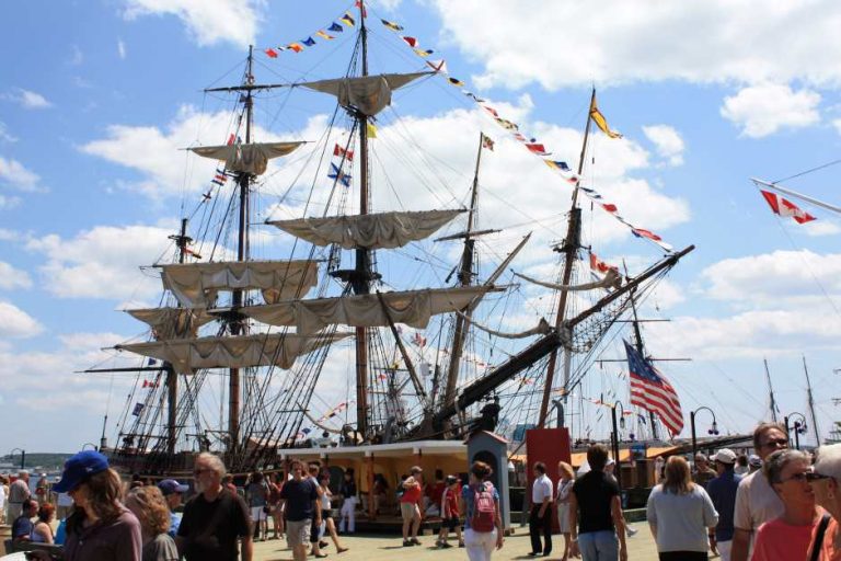 Explore Halifax Nova Scotia Canada - Here you will find tips